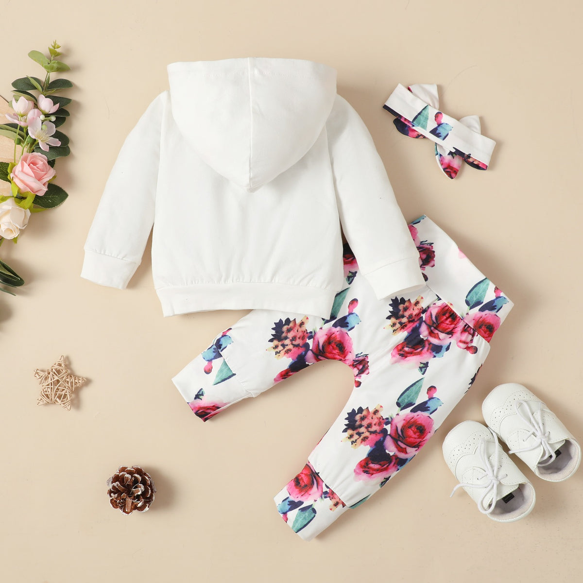 Flower power tracksuit, BG – Tinycrew